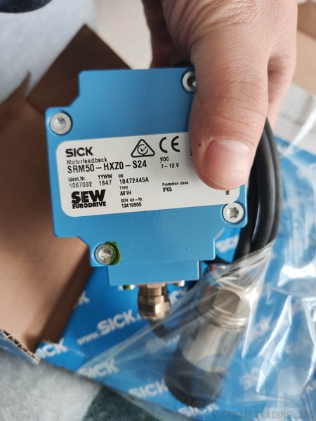 Bộ mã hóa quay SICK SRM50-HXZ0-S24 – ANCVN